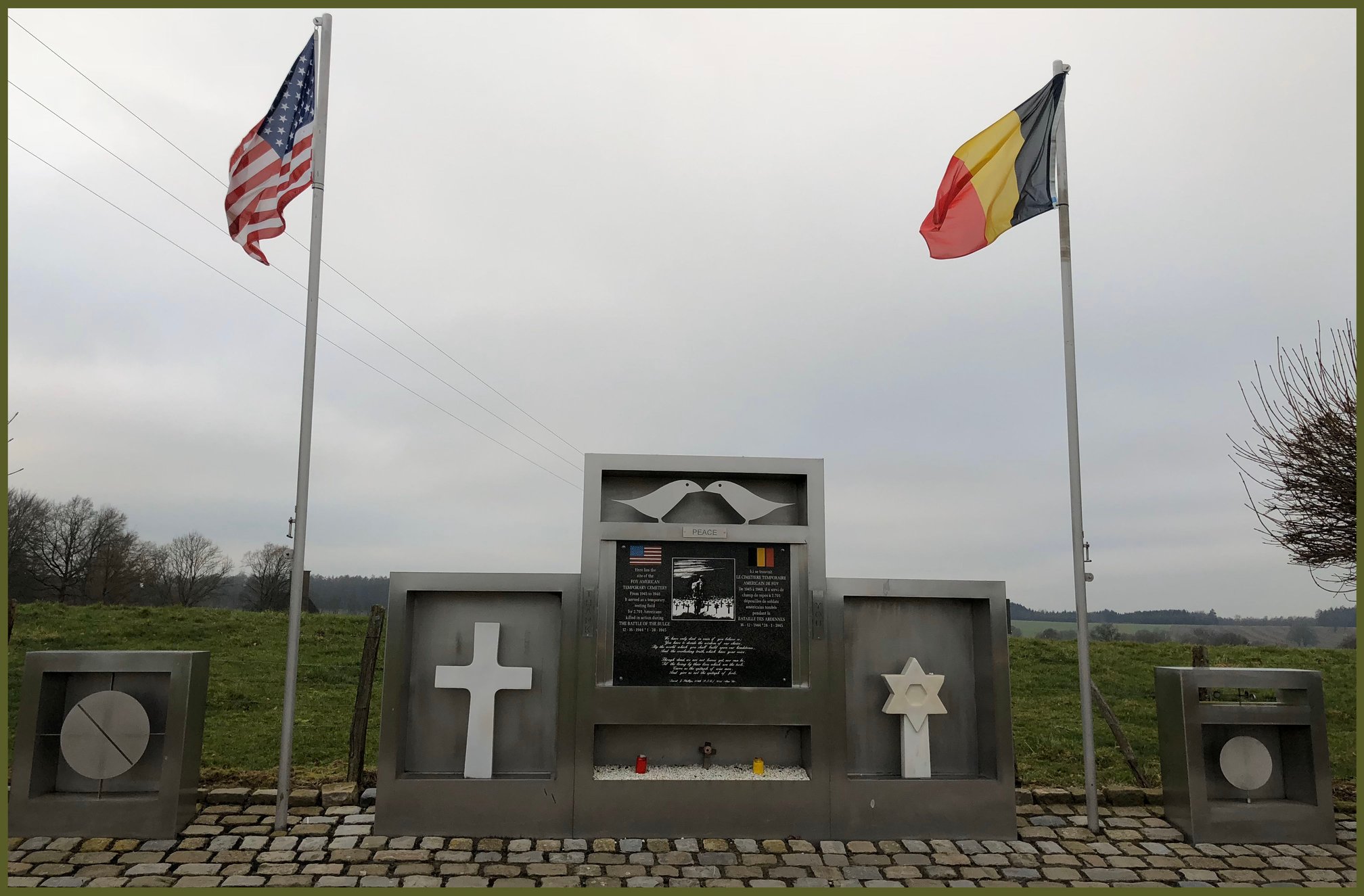 Bastogne has had a long tradition of giving out nuts!